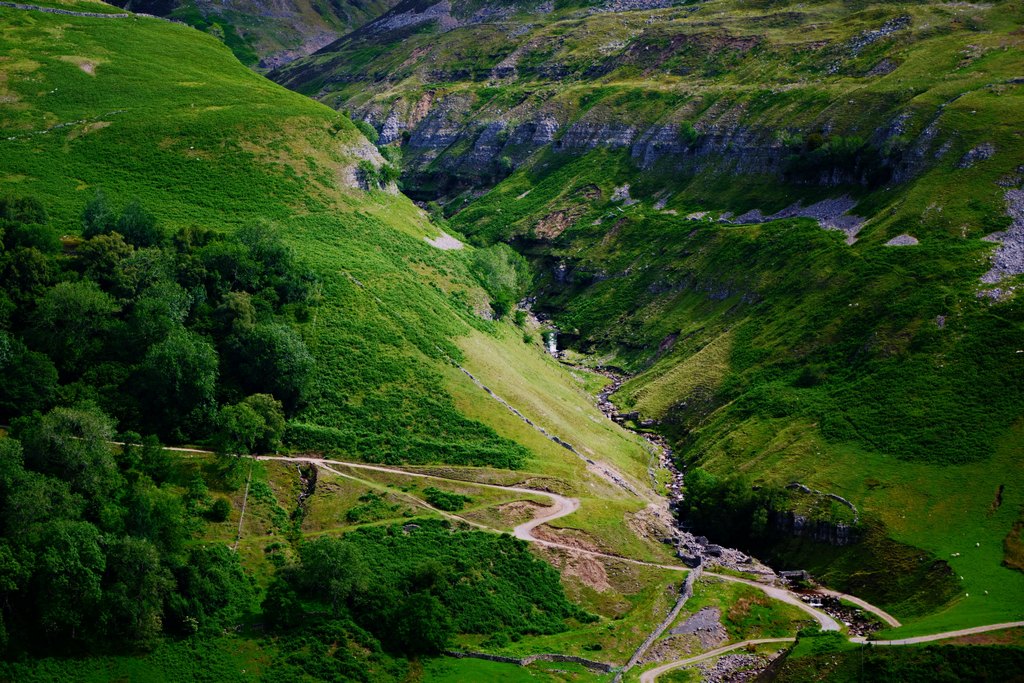 Yorkshire Valleys - Can Olfang-Lyndwr